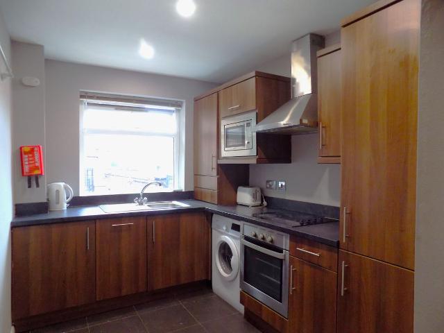 Ecclesall Road, Sheffield S11, 3 bed shared accommodation to rent, £1,235 pcm | PrimeLocation