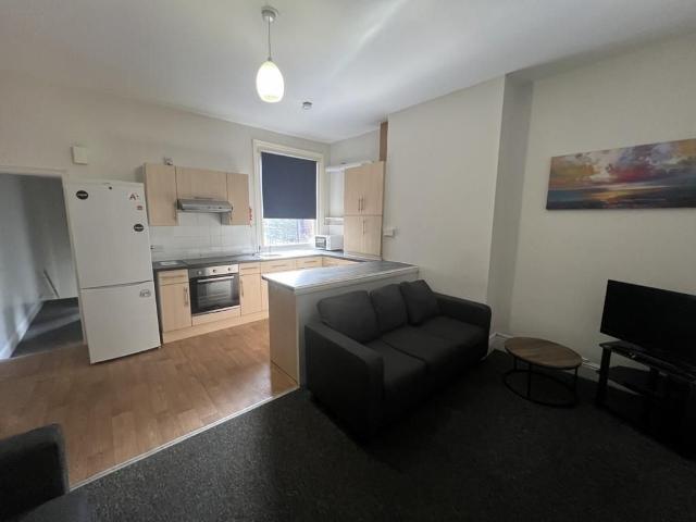Ecclesall Road, Sheffield S11, 4 bed shared accommodation to rent, £303 pcm | PrimeLocation