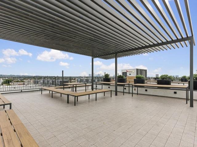 Ecco Fountain 4 Bedroom Apartment for Rent at 5460 Fountain Ave, Los Angeles, CA 90029 East Hollywood
