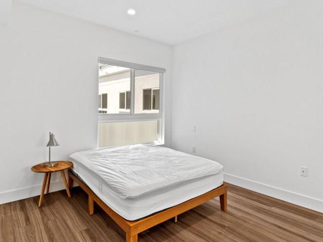 Ecco Lexington 3 Bedroom Apartment for Rent at 5639 Lexington Ave, Los Angeles, CA 90038 Hollywood Studio District