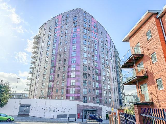 Echo Central, Cross Green Lane, Leeds LS9, 2 bed flat to rent, £950 pcm | PrimeLocation