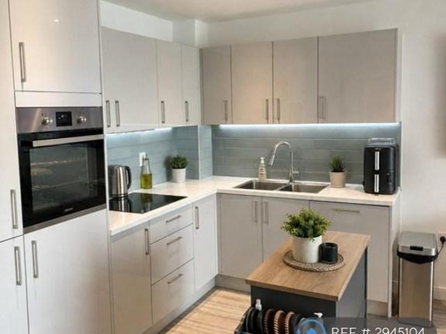 Echo Court, Harrow, HA2 2 bed flat to rent £2,180 pcm £503 pw