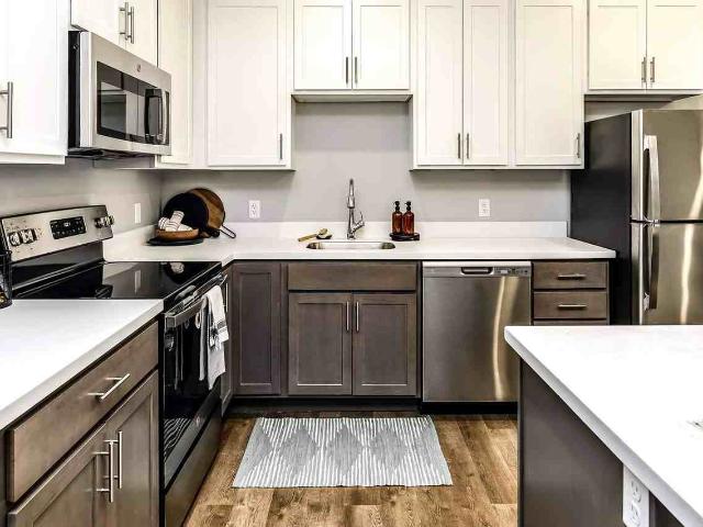 Echo Park 3 Bedroom Apartment for Rent at 7561 S 146th St, Omaha, NE 68138