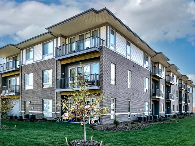 Echo Park 2 Bedroom Apartment for Rent at 7561 S 146th St, Omaha, NE 68138