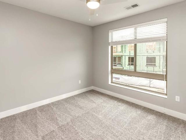 Echo Park Studio Apartment for Rent at 7561 S 146th St, Omaha, NE 68138