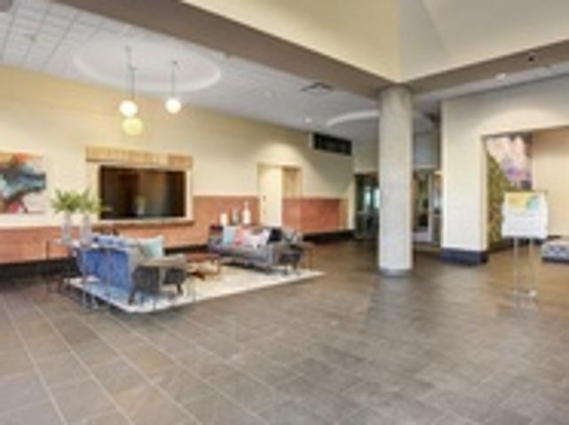 Echo 1055: Off Campus Student Housing