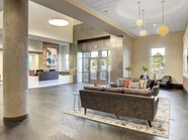 Echo 1055: Off Campus Student Housing
