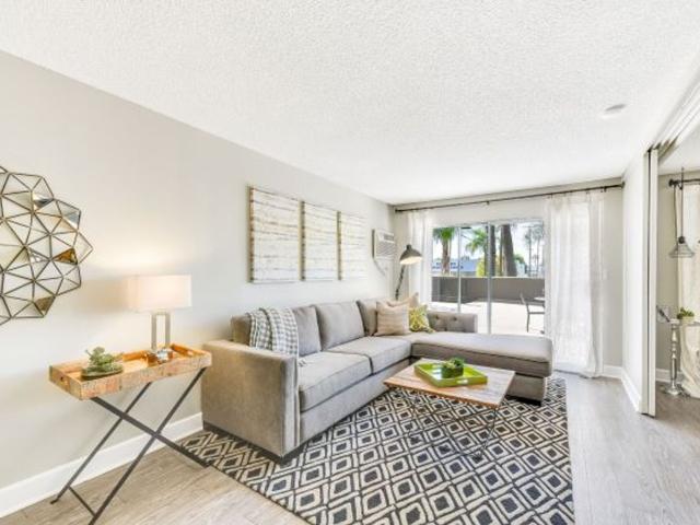 Echo 116 Apartment Homes