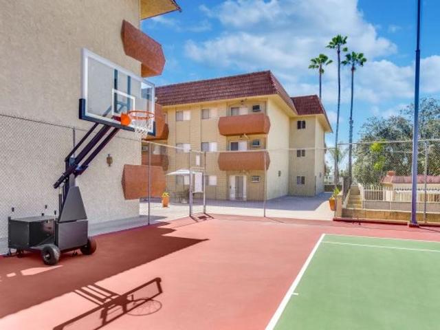 Echo 116 Apartment Homes 1 Bedroom Apartment for Rent at 1727 W Glenoaks Ave, Anaheim, CA 92801 North Euclid