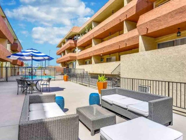 Echo 116 Apartment Homes Studio Apartment for Rent at 1727 W Glenoaks Ave, Anaheim, CA 92801 North Euclid