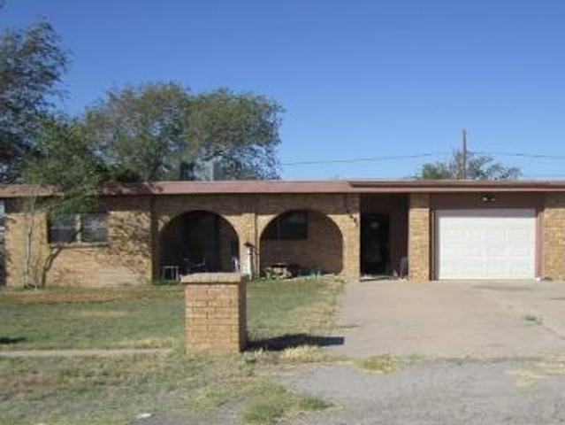 Ector Ave