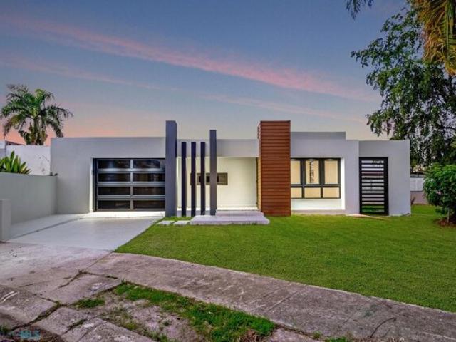 Ea Levittown Lks # Ea, Toa Baja, Home For Sale