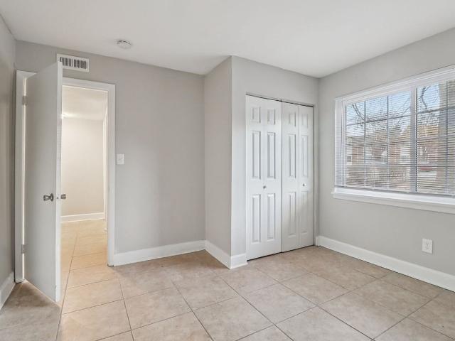 Eagle Trace Apartments 2 Bedroom Apartment for Rent at 1 Lakeside Rd, Greenville, SC 29611