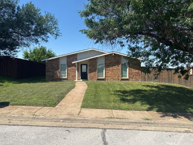 Eagle Dr