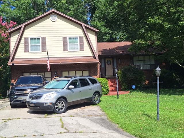 Eagle Dr