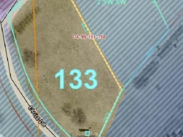 Eagle Dr, McGregor, IA 52157