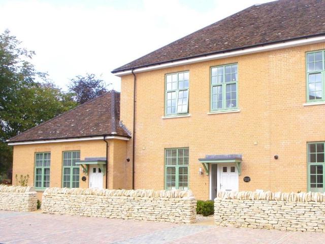 Eagle Drive, Cheltenham GL54 4 bed house to rent £2,250 pcm £519 pw