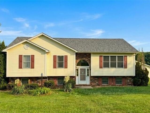 Eagle Mill Rd, Butler, Home For Sale
