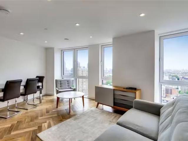Eagle Point, City Road, London, EC1V 1AR