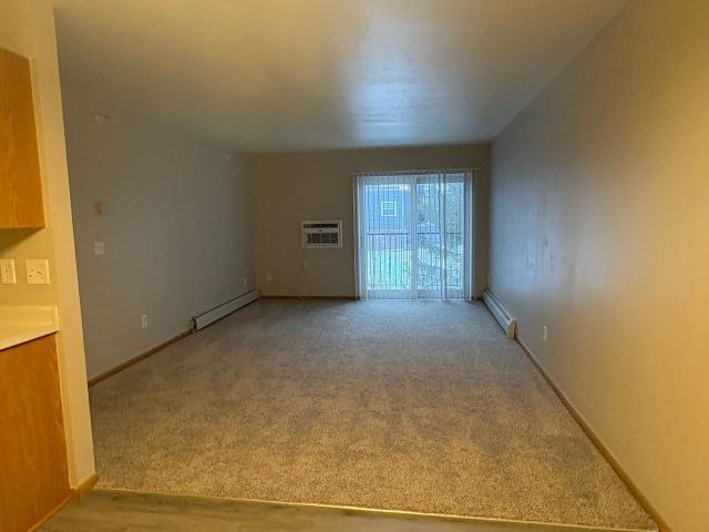 Eagle Pointe 2550 Voyageur 3 Bedroom Apartment for Rent at 2550 Voyageur Pkwy, Hastings, MN 55033 Glendale Heights