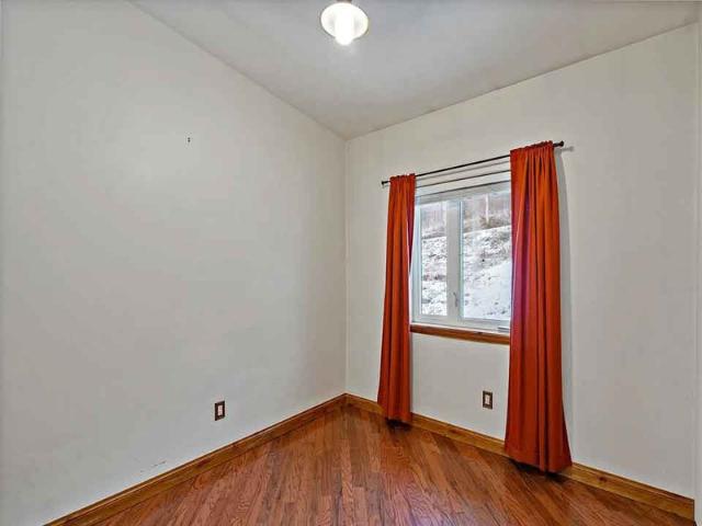 Eagle River, AK | 2 Bedroom home