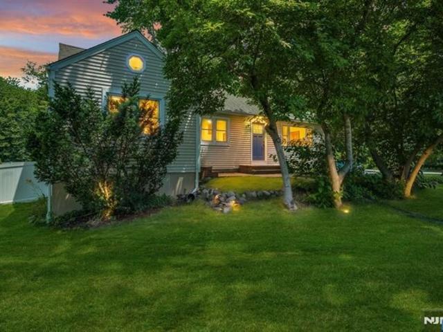Eagle Rock Ave, Roseland, Home For Sale