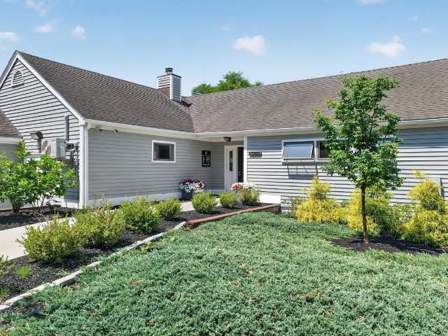 Eagle Rock Apartments at Enfield 1 Bedroom Apartment for Rent at 1 Gatewood Dr, Enfield, CT 06082