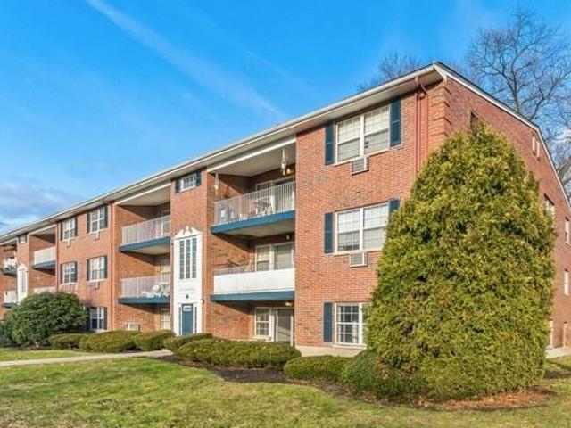 Eagle Rock Apartments at Framingham 1 Bedroom Apartment for Rent at 5 Georgetown Dr, Framingham, MA 01702