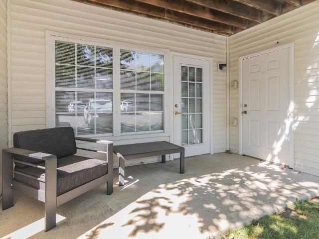 Eagle Rock Apartments at Freehold 2 Bedroom Apartment for Rent at 100 Lambert Way, Freehold, NJ 07728