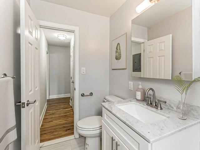 Eagle Rock Apartments at Hicksville & Jericho 1 Bedroom Apartment for Rent at 290 N Broadway, Hicksville, NY 11801 Hicksville