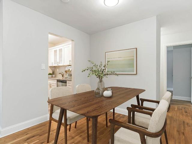 Eagle Rock Apartments at Hicksville & Jericho 1 Bedroom Apartment for Rent at 290 N Broadway, Hicksville, NY 11801 Hicksville