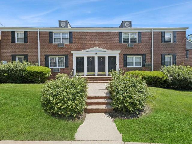 Eagle Rock Apartments at Maplewood 1 Bedroom Apartment for Rent at 10 Van Ness Ct, Maplewood, NJ 07040