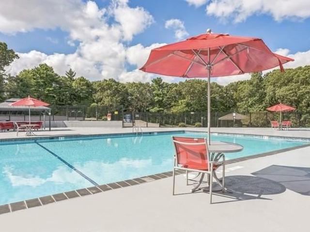 Eagle Rock Apartments at MetroWest Studio Apartment for Rent at 50 Dinsmore Ave, Framingham, MA 01702