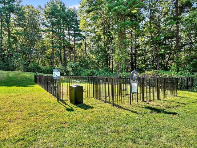 Eagle Rock Apartments at MetroWest 2 Bedroom Apartment for Rent at 50 Dinsmore Ave, Framingham, MA 01702