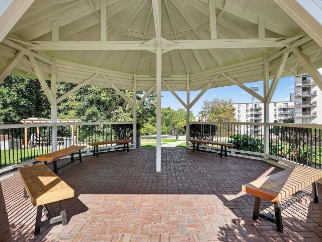 Eagle Rock Apartments at MetroWest 3 Bedroom Apartment for Rent at 50 Dinsmore Ave, Framingham, MA 01702