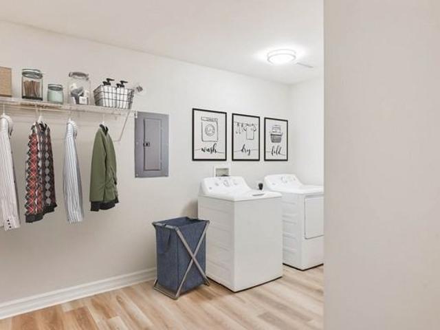 Eagle Rock Apartments & Townhomes at Rensselaer 3 Bedroom Apartment for Rent at 6601 Oak Hill Cir, Rensselaer, NY 12144