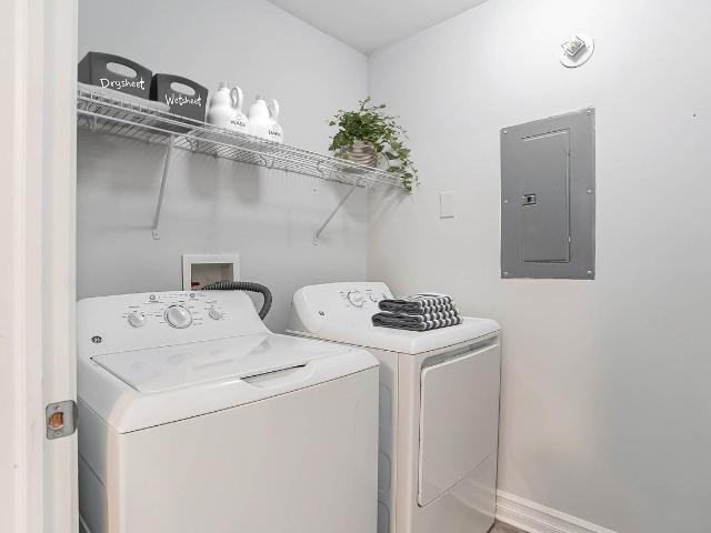 Eagle Rock Apartments & Townhomes at Rensselaer 3 Bedroom Apartment for Rent at 6601 Oak Hill Cir, Rensselaer, NY 12144