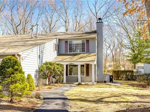 Eagle Run Unit D, Warwick, Condo For Sale