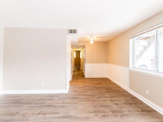 Eagle's Nest Apartments 1 Bedroom Apartment for Rent at 1400 N 38th St, Kansas City, KS 66102 Northwest