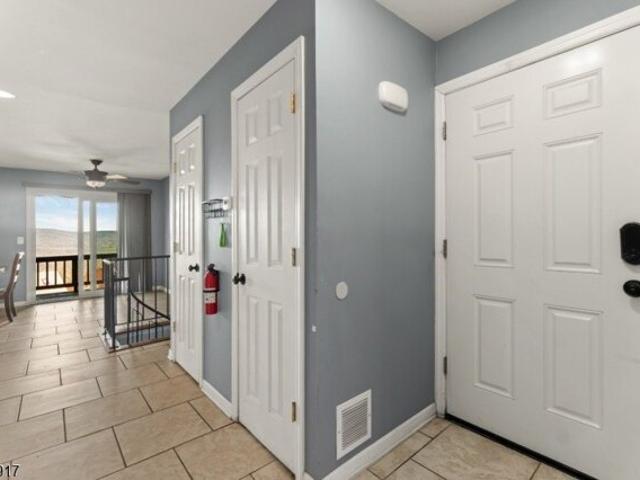 Eagles Nest Dr Unit,vernon, Condo For Sale