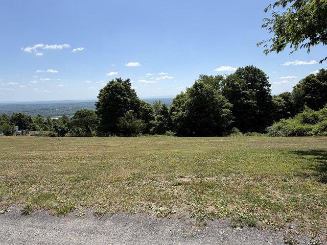 Eagles Nest Rd, Bloomingburg, NY 12721
