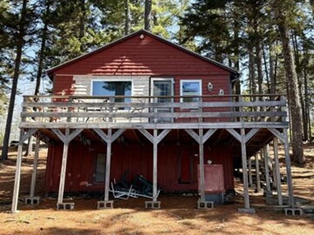 Eagles Perch Rd, Northfield, Home For Sale