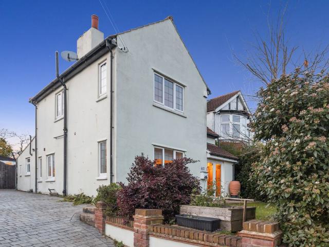 Eaglesfield Road, Plumstead SE18, 3 bed detached house to rent, £3,095 pcm | PrimeLocation