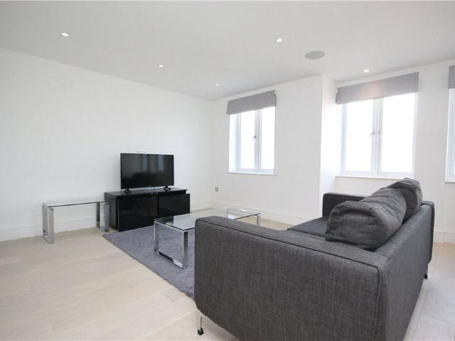 Ealing Green, London, W5 5ED