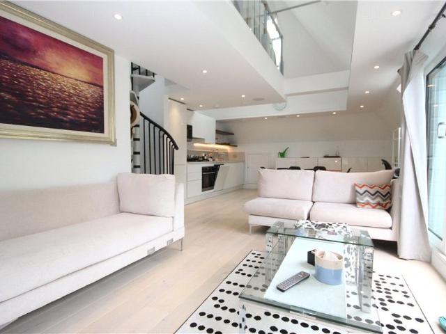 Ealing Green, London, W5 5ED