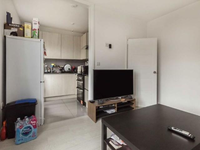 Ealing Park Gardens, W5, London