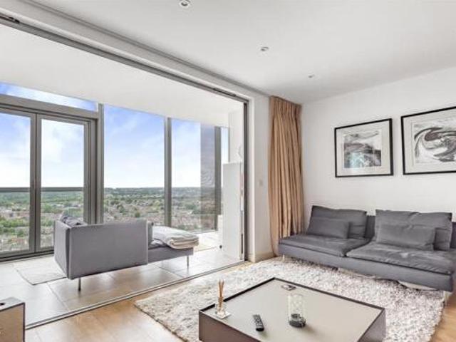 Ealing Road, Brentford, 2 Bedroom Apartment