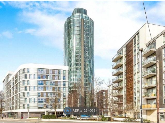Ealing Road, Brentford TW8, 1 bed flat to rent, £1,950 pcm | PrimeLocation