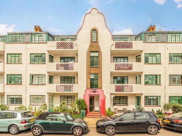 Ealing Village, Ealing W5, 2 bed flat to rent, £2,100 pcm | PrimeLocation