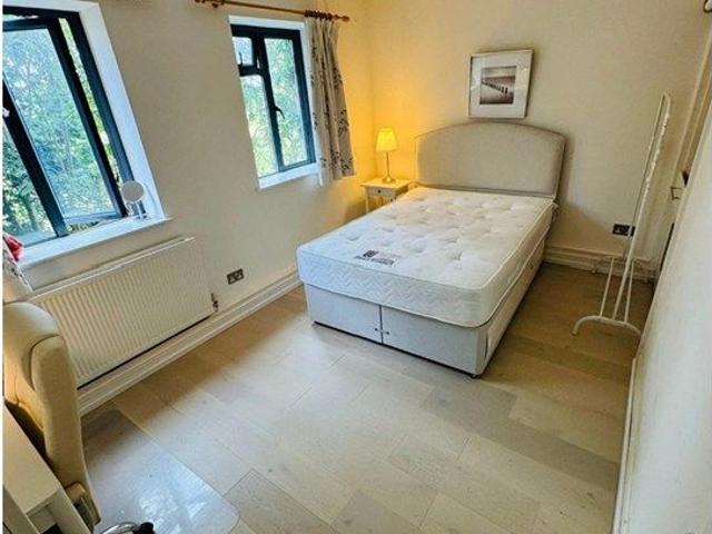 Ealing/Acton Town, Ealing W3, Room to rent, £1,000 pcm | PrimeLocation